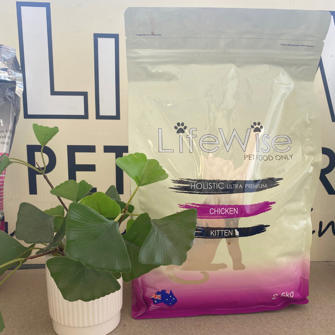 Lifewise Chicken Cat Kibble – Fur Legged Pantry